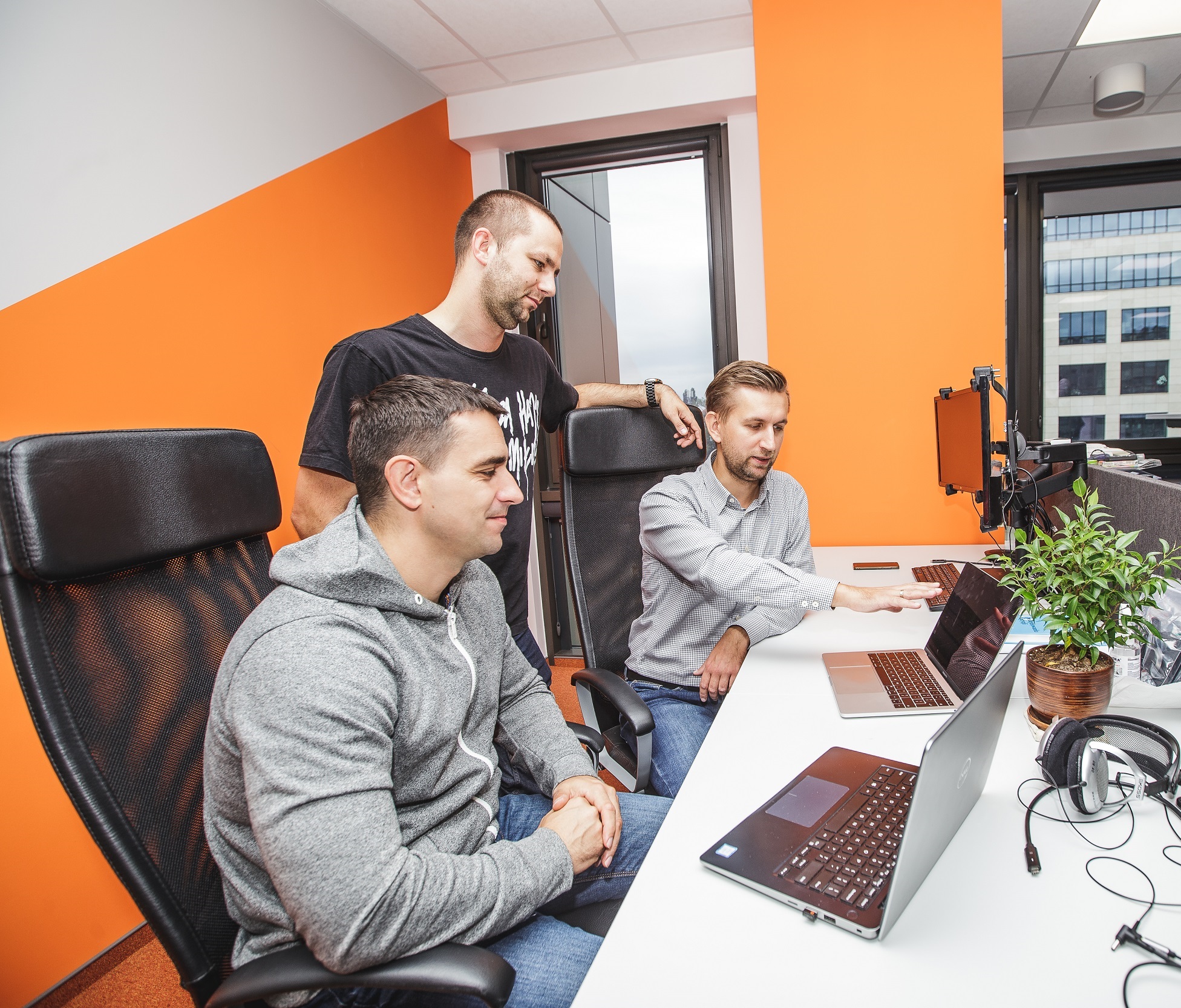 Mobile First. A New Application for a Leader in the DIY Industry - Univio